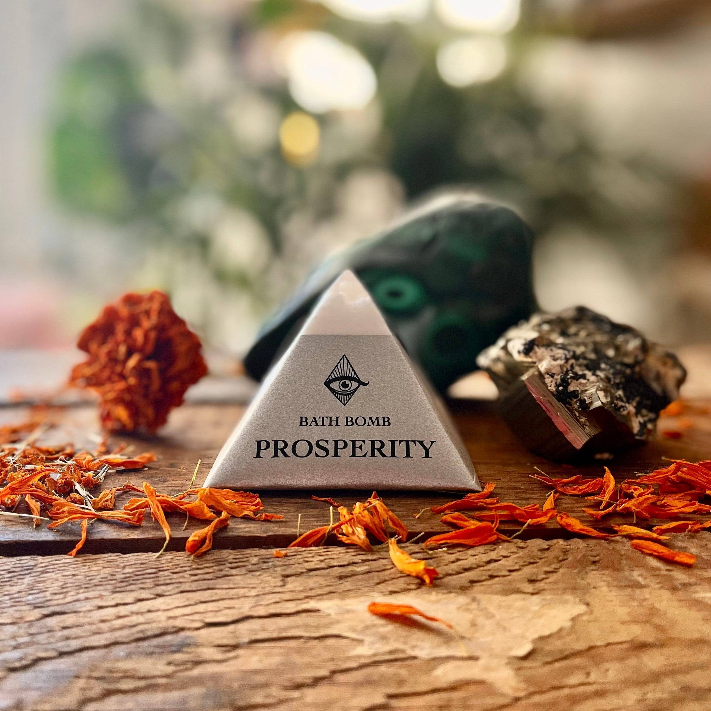 Prosperity Pyramid Bath Bomb - Patchouli, Orange, Clove & Cinnamon ...